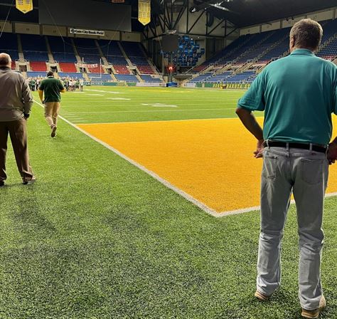 Click here to go to this photo