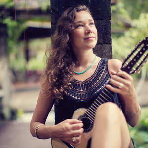 Flipswitch - Peia - Peia: Beauty Thunders and the Ties That Bind