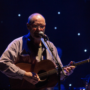 Flipswitch - Sean Tyrrell - Irish Troubadour Sean Tyrrell with New ...