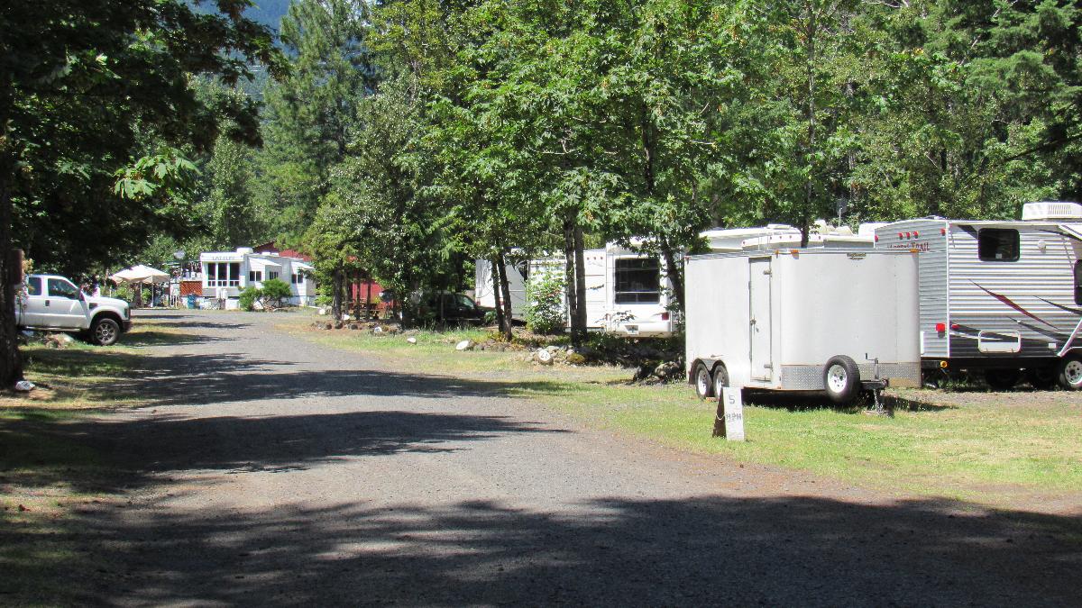 CampLife | Life is better outside