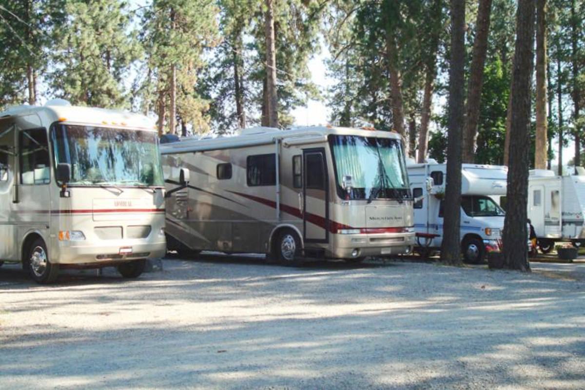 CampLife | Life is better outside