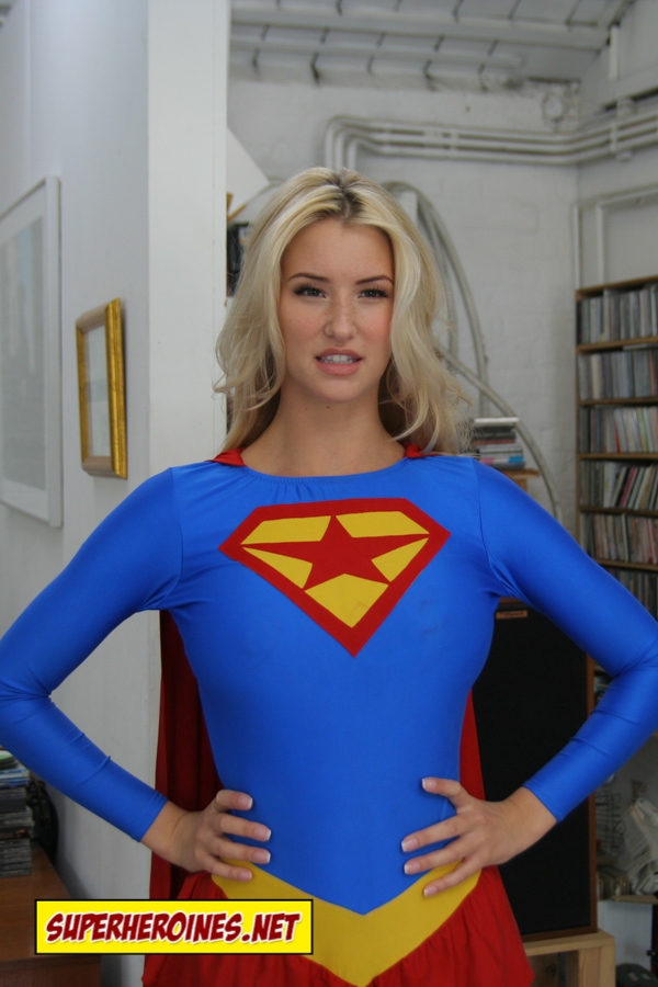 Superwoman - The Blind Date | Superheroines.net