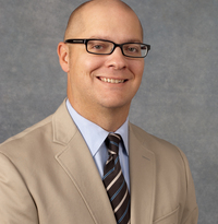 Dr. Ryan R. Snyder | Liberty, Missouri Orthopaedic Surgeon | Knee | Stryker