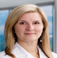 Dr. Robyn Hakanson | Salem, VA Orthopaedic Surgeon | Knee and Hip | Stryker