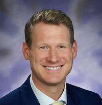 Dr. Ryan Nixon | Greenwood, IN Orthopaedic Surgeon | Knee and Hip | Stryker