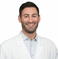 Dr. Peter Gold | Golden, CO Orthopaedic Surgeon | Knee and Hip | Stryker