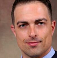 Dr. Casey Pierce | Wayne, NJ Orthopaedic Surgeon | Knee | Stryker