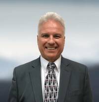 Dr. Adrian Obuch | Sunnyside, WA Orthopaedic Surgeon | Knee and Hip ...