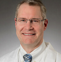 Dr. Ian Gradisar | Akron, OH Orthopaedic Surgeon | Knee | Stryker