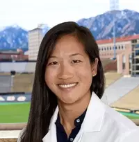 Dr. Jessica Lee | Boulder, CO Orthopaedic Surgeon | Knee and Hip | Stryker