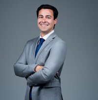 Dr. Adam Goldman | Bartlett, IL Orthopaedic Surgeon | Knee | Stryker