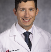Dr. James Ohliger | Amherst, OH Orthopaedic Surgeon | Knee | Stryker
