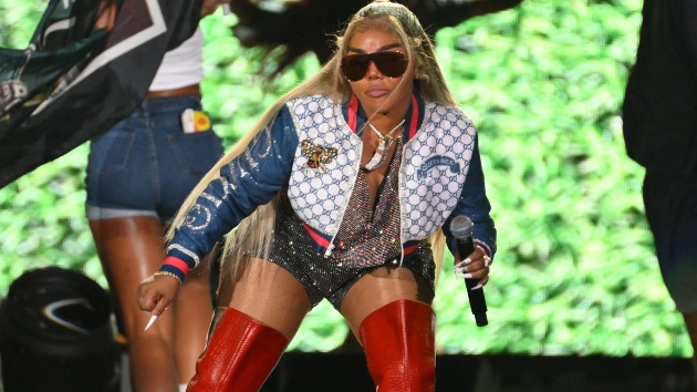 Lil' Kim is 'Ebony's hip-hop 50th anniversary cover star - KVSP Power 103.5