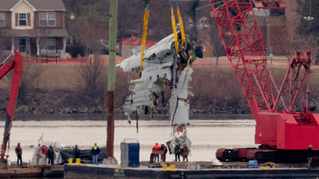 Amid search for victims, crews begin delicate removal of wreckage from ...