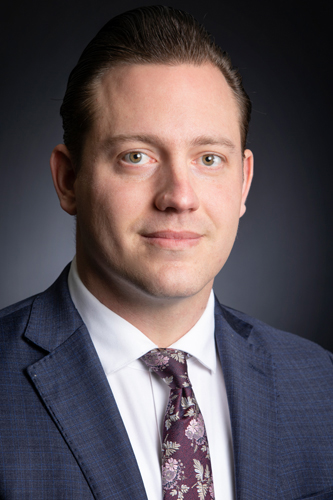 Corporate Headshots - Services - Headshot Sessions - Paul Manoian ...