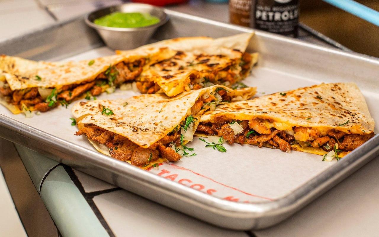Quesadillas Gringa Al Pastor | Takami