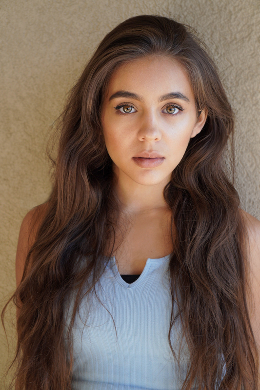 Michelle Z. Photos | Talent Webcomp Portfolio