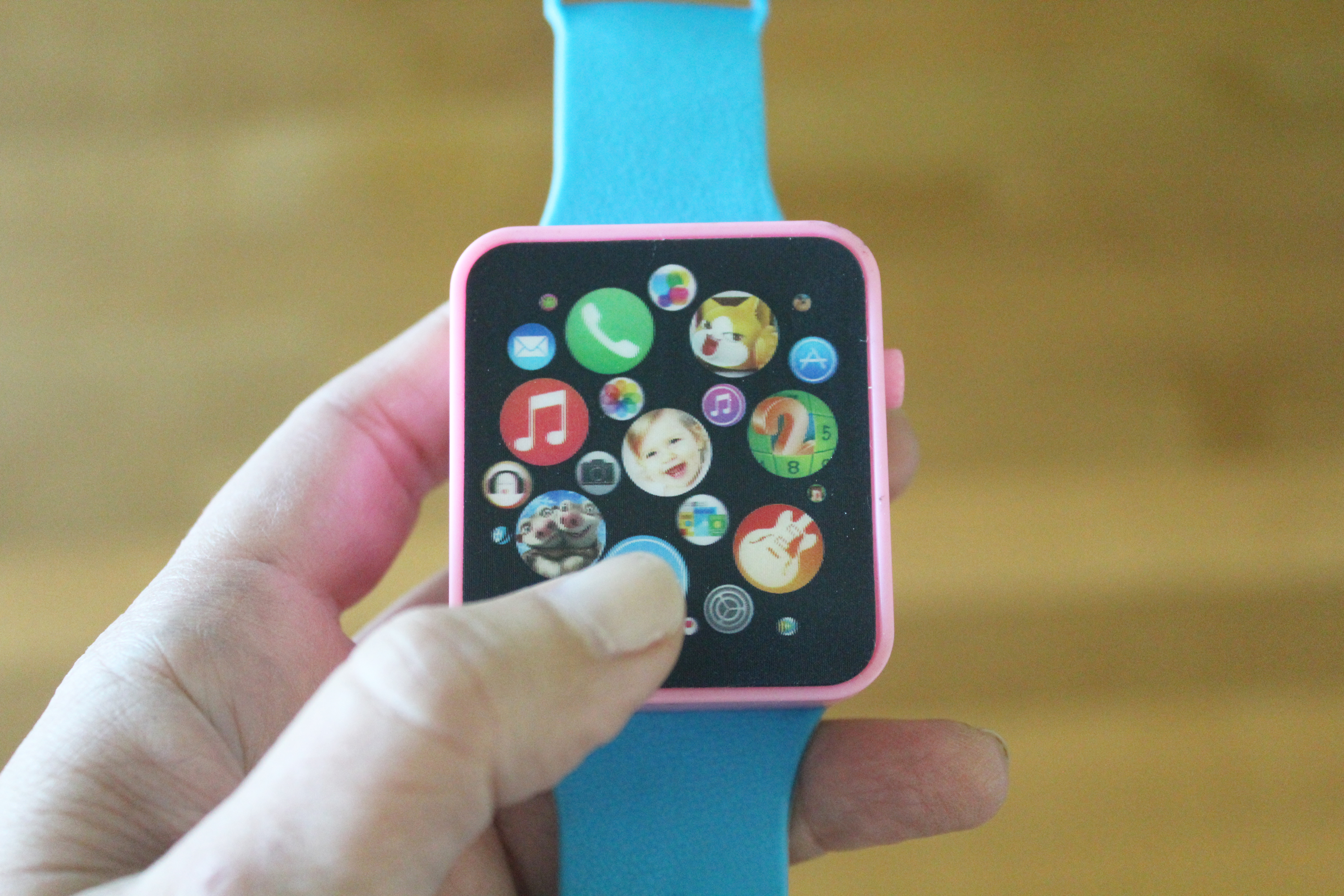Kids Toy iWatch – Assorted Colors - BelleChic