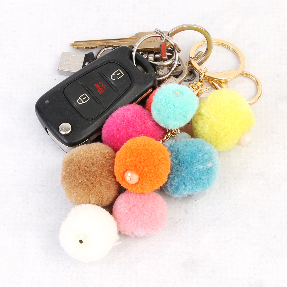 Pom Pom Key Chain - BelleChic