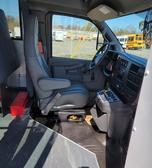 Taylor Bus - View Bus - Stock No. 22424