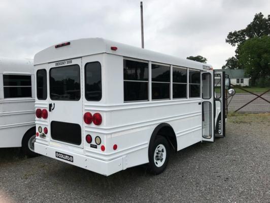 Taylor Bus - View Bus - Stock No. 21901
