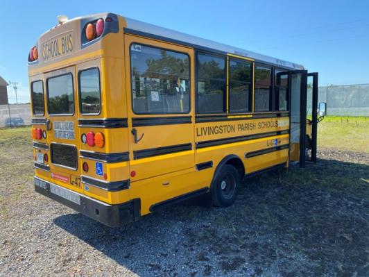 2014 Mid Bus | Taylor Bus Sales & Rental