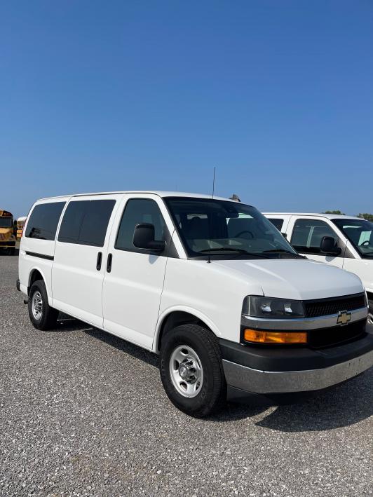 Taylor Bus - View Bus - Stock No. 22506