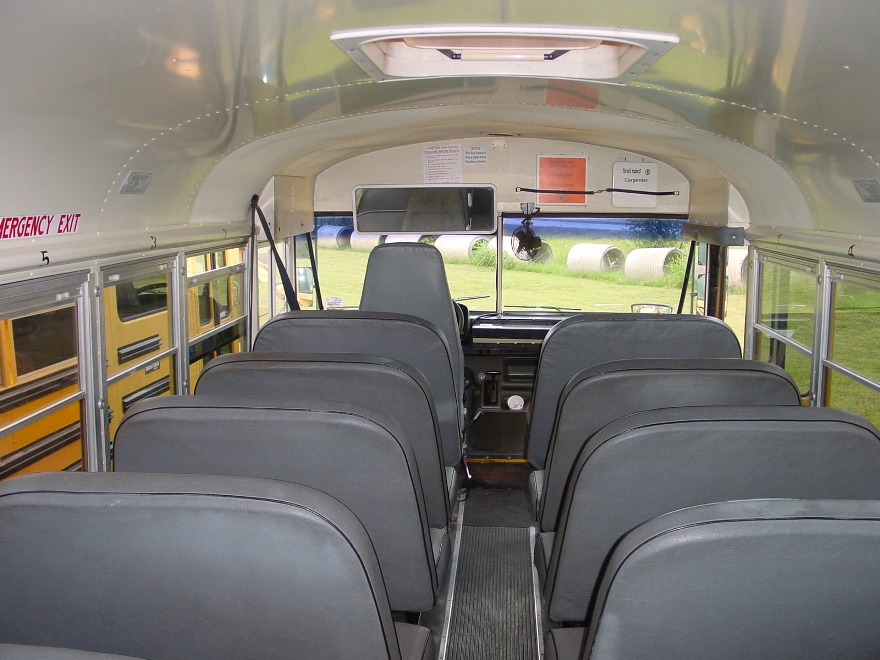 1998 Carp | Taylor Bus Sales & Rental