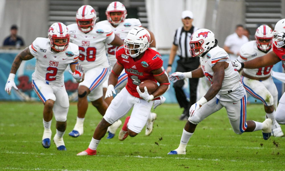 Boca Raton Bowl 2019 : Florida Atlantic écrase SMU 52-28 – The Blue Pennant