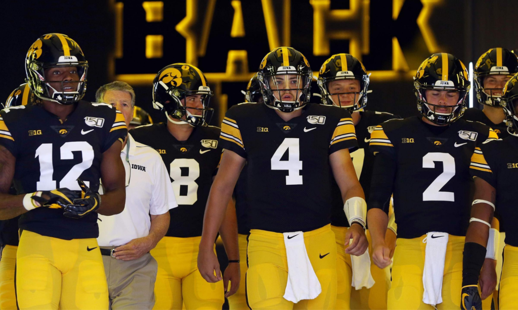 Preview 2020 : Iowa Hawkeyes – The Blue Pennant