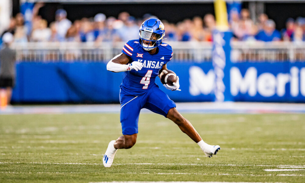 RB Devin Neal de retour à Kansas en 2024 – The Blue Pennant