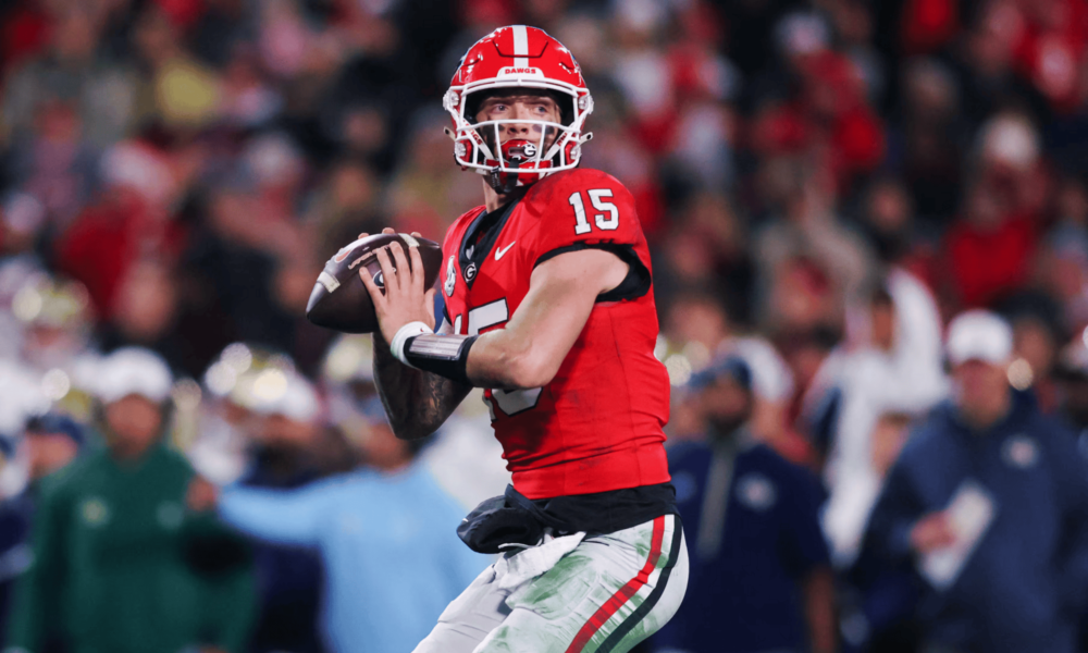QB Carson Beck transféré de Georgia à Miami – The Blue Pennant