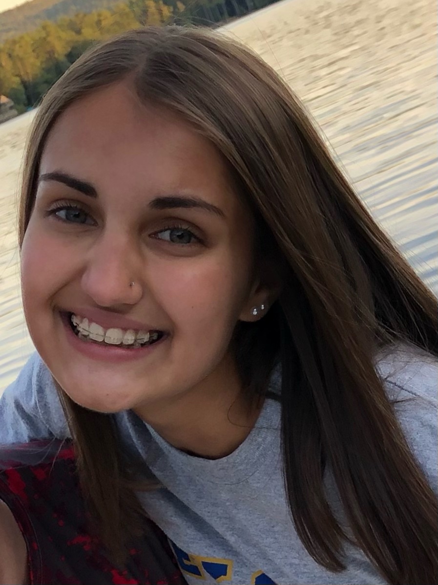 Lisa Sharma's Instagram, Twitter & Facebook on IDCrawl