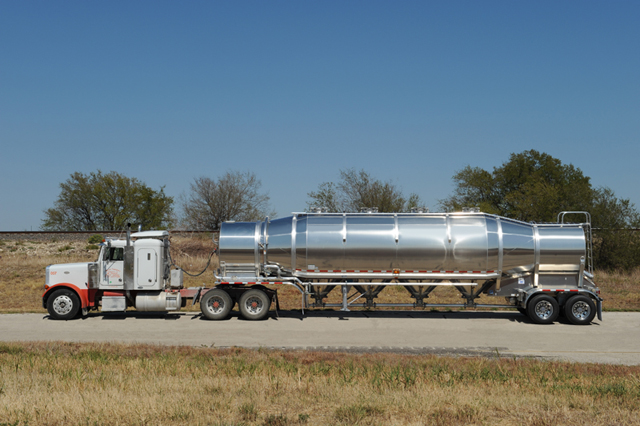 Pneumatic Tank Trailers for Lease | TRI