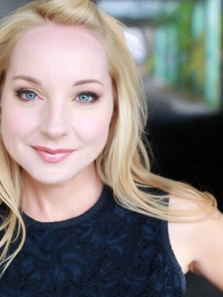 Jessica Holmes Speaking Fee, Schedule, Bio & Contact Details