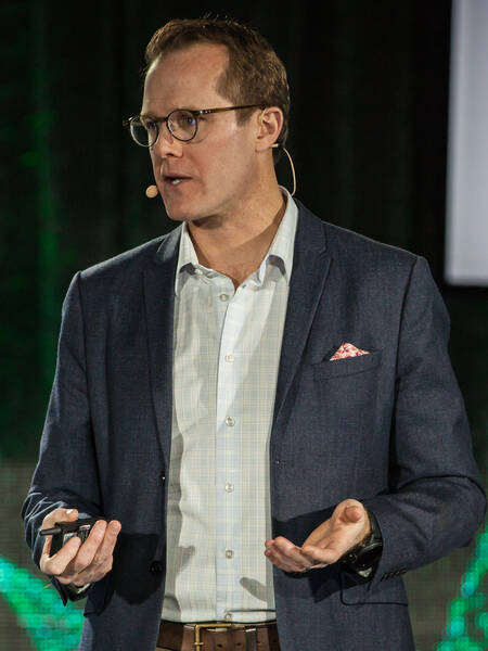 Premiere Speakers Bureau: Keynote Speakers and Motivational Speakers