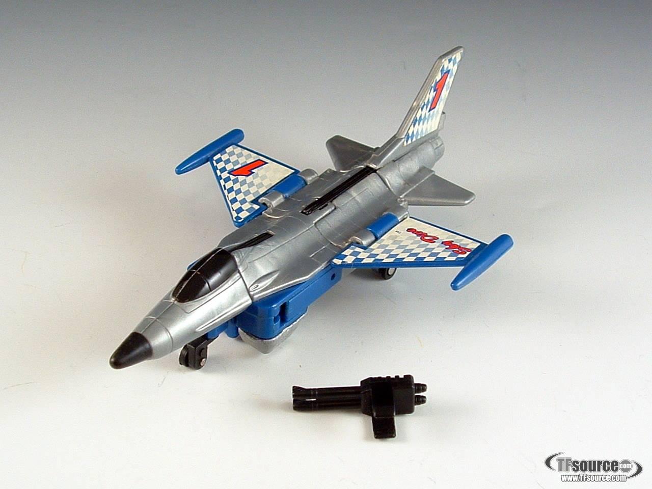 Skydive Transformers G2 | Transformers Generation Two | Hasbro