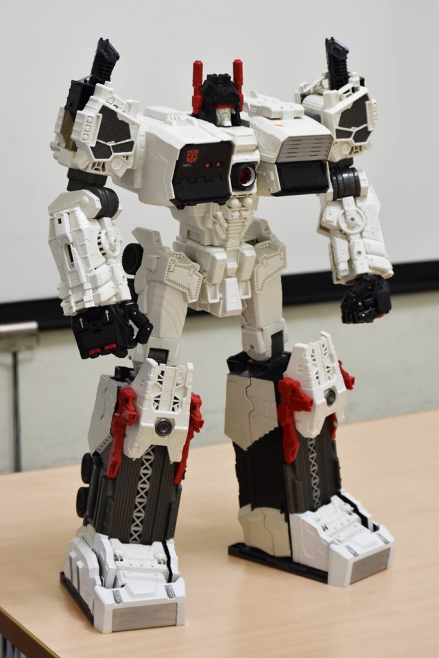 DK-04M Foot Upgrade Kit for Transformers Generations Titan Metroplex ...