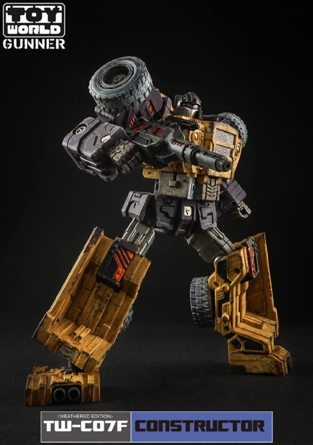 TW-C07F Yellow Constructor Weathered Edition | Toyworld | TFSource