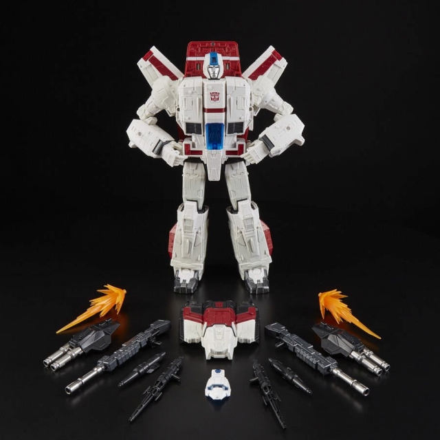 WFC-S28 Jetfire Commander Class | Transformers Generations War for ...
