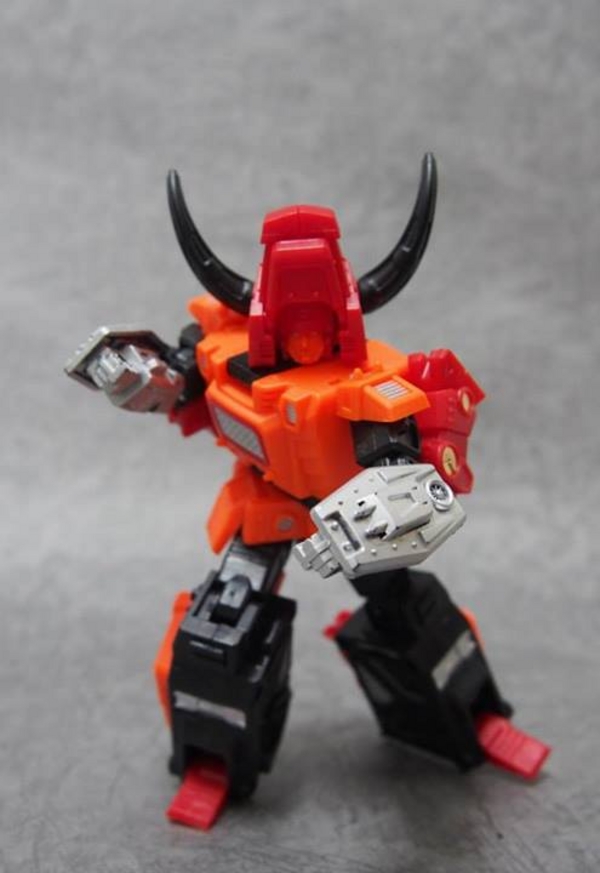 UT-W03 War Bison Savage Bull | Unique Toys 3rd Party Movie-Inspired ...