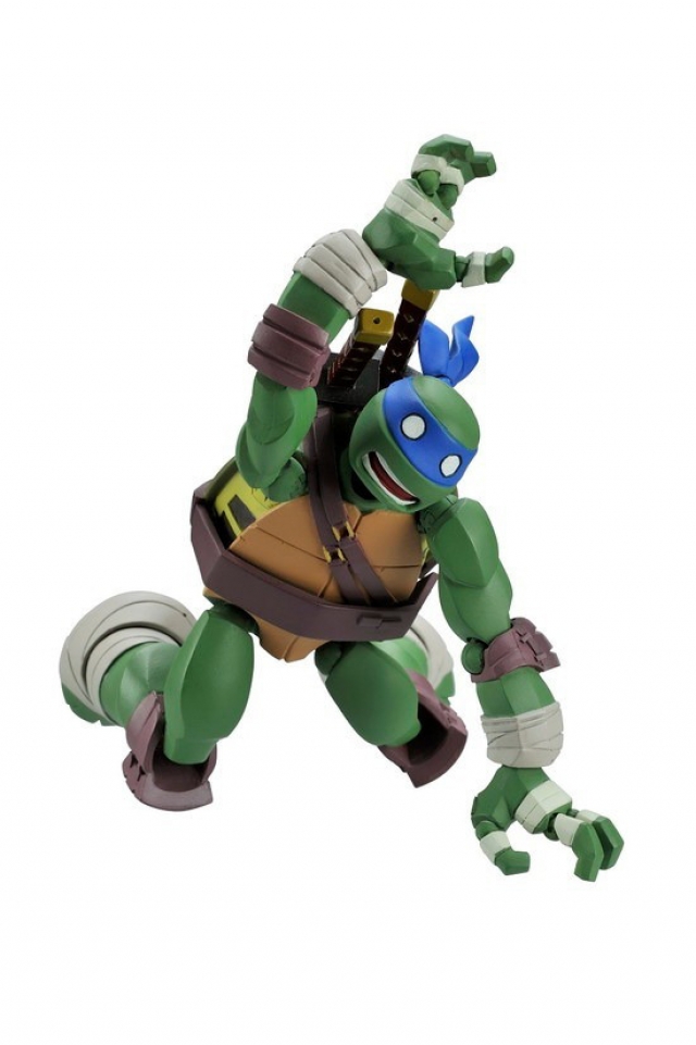 Leonardo | Teenage Mutant Ninja Turtles Revoltech | Kaiyodo