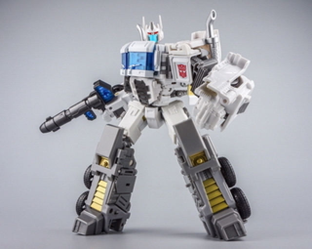 BLZ-08H Hosting Inside White Version | Studio Beelzeboss | TFSource