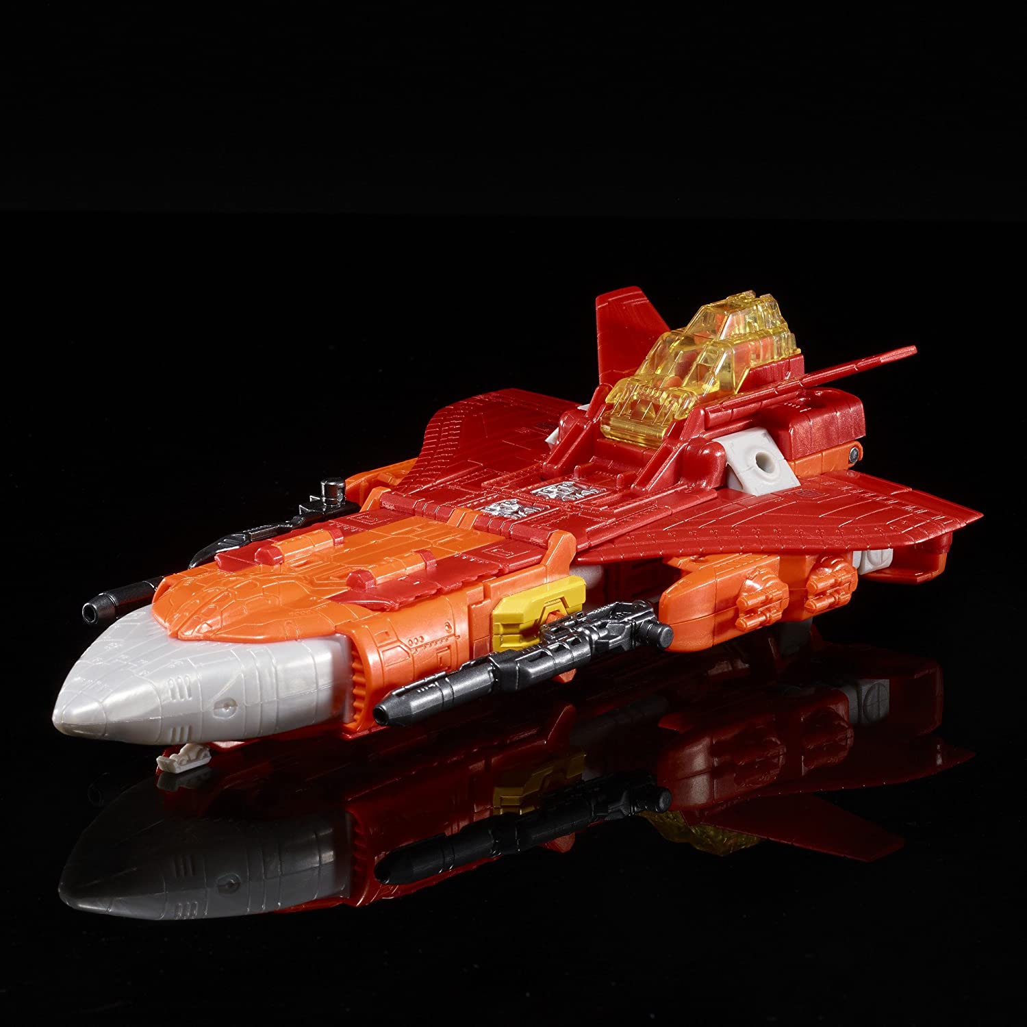 Sentinel Prime and Infinitus | Titans Return Transformers Figure | Toygeek