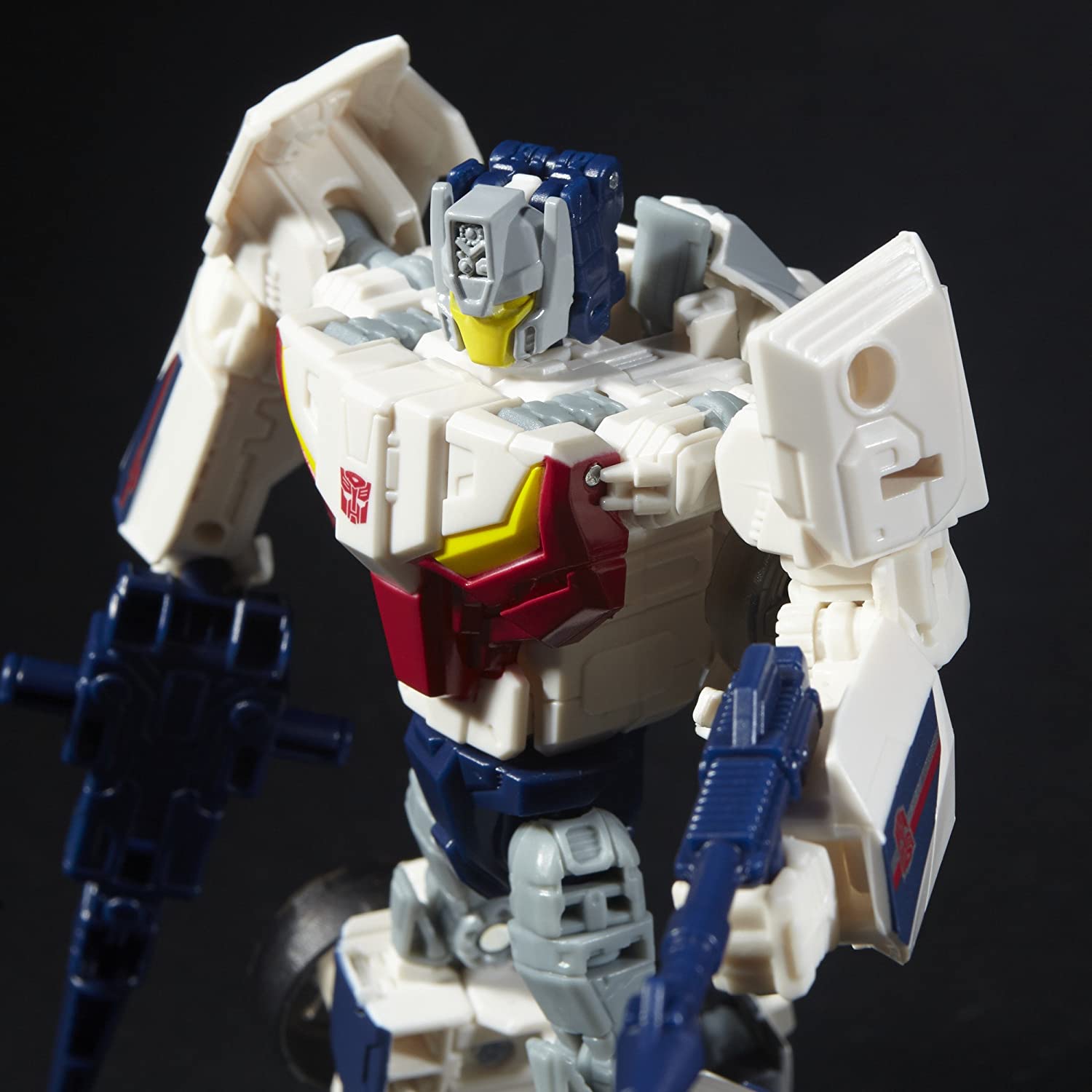 Breakaway with Throttle Deluxe Class | Transformers Generations Titans ...