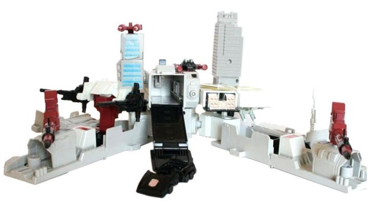 12 Metroplex Transformers G1 | Transformers Encore | Takara Tomy