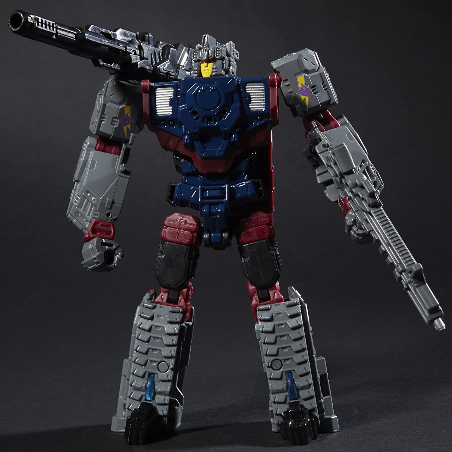 Decepticon Quake and Chasm Deluxe Class | Transformers Generations ...