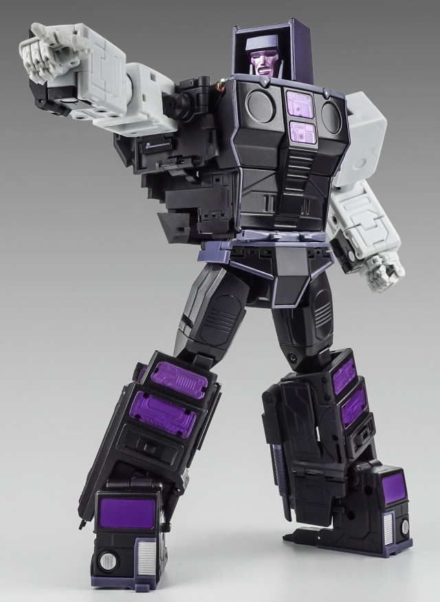 MX-12A Gravestone | X-Transbots | TFSource