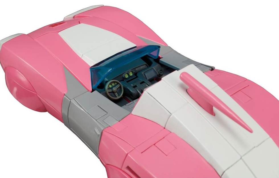 MP-51 Arcee | Transformers Masterpiece | Takara Tomy