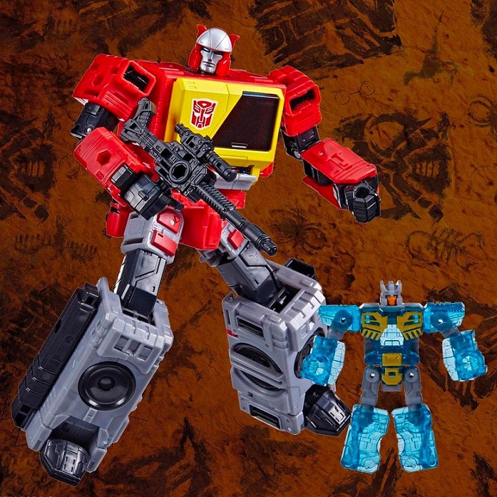 WFC-K44 Blaster and Eject Voyager Class | Transformers Generations War ...